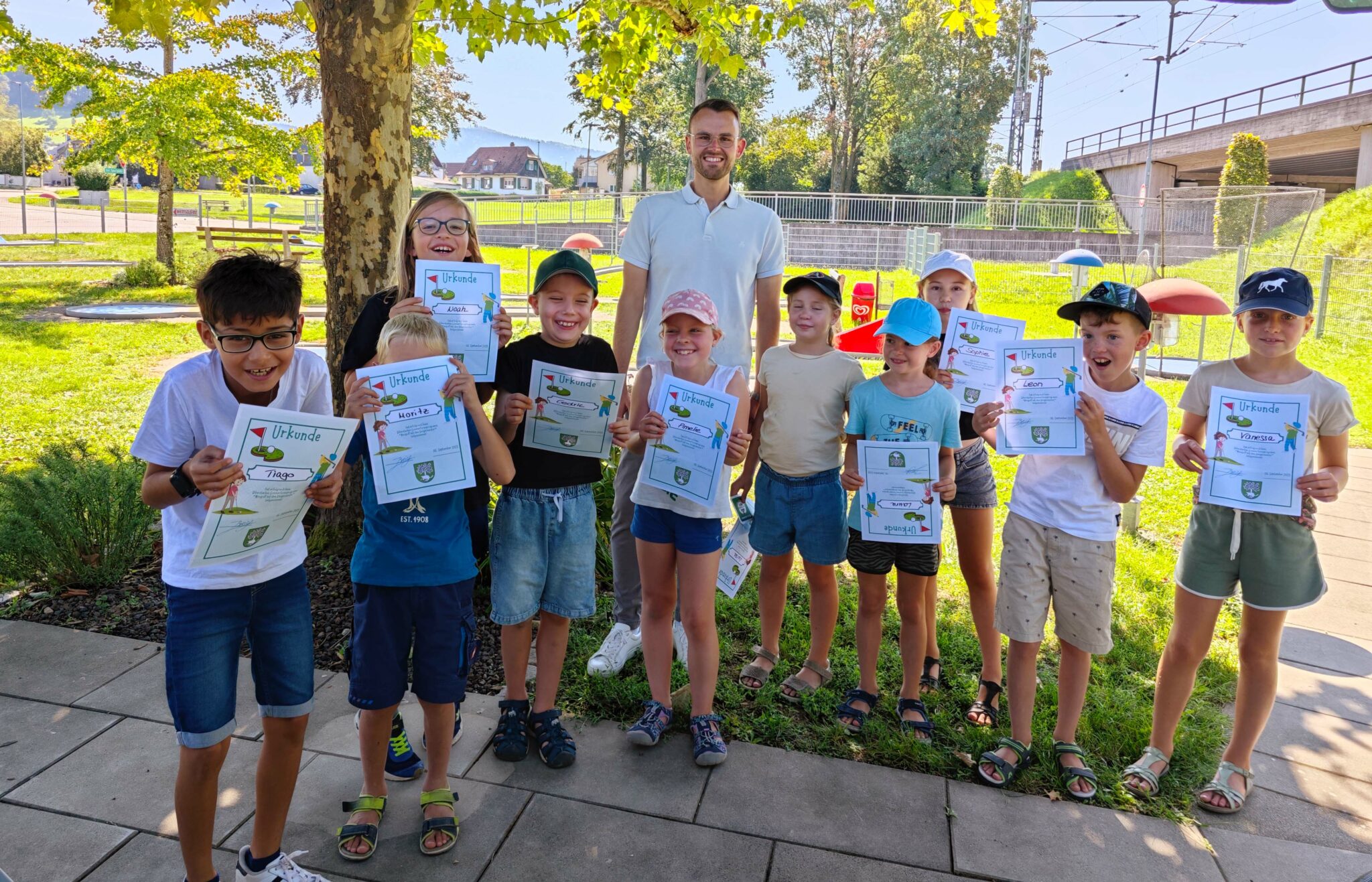 Beim Minigolf mit Bürgermeister gibt es nur Sieger | Schwarzwälder Post